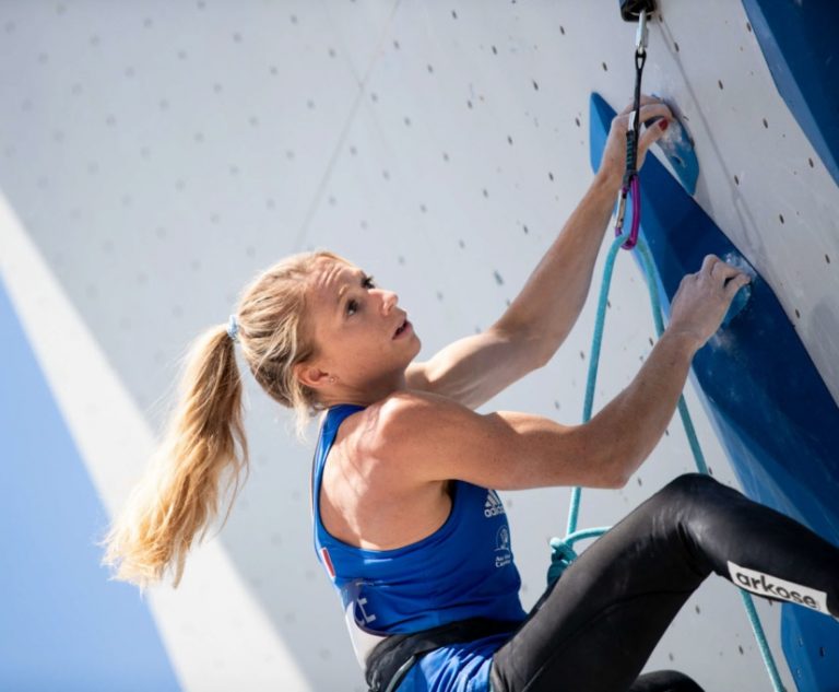 Interview : Manon Hily, grimpeuse en équipe de France - Serendip Consulting